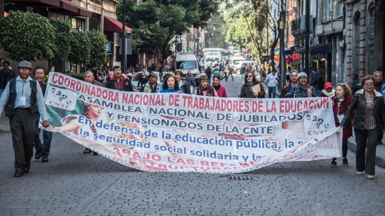 ¿Cuánto han durado los paros de la CNTE en la última década?