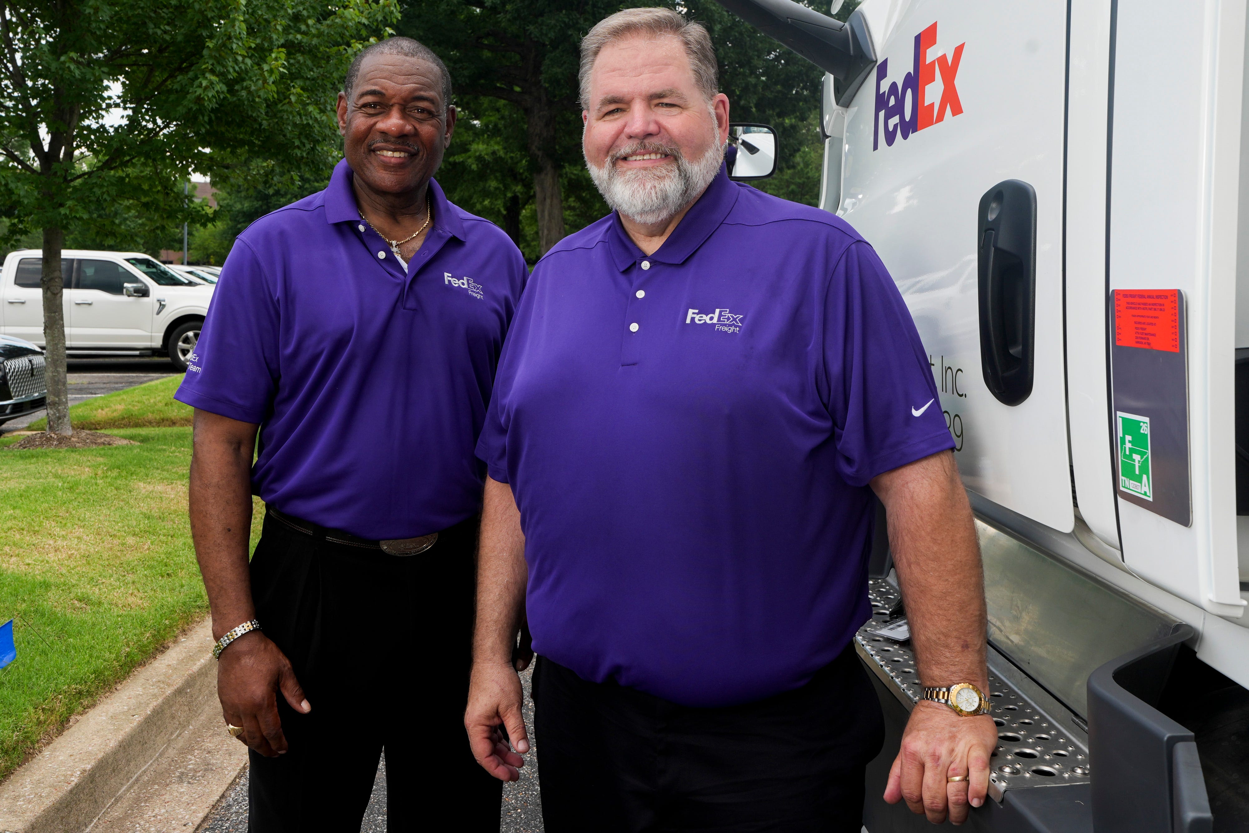 FedEx Freight elite drivers to keep 'moving America forward' on company ...