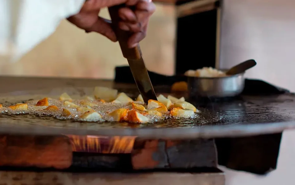 Sweet potato chips gain edge in health debate over classics