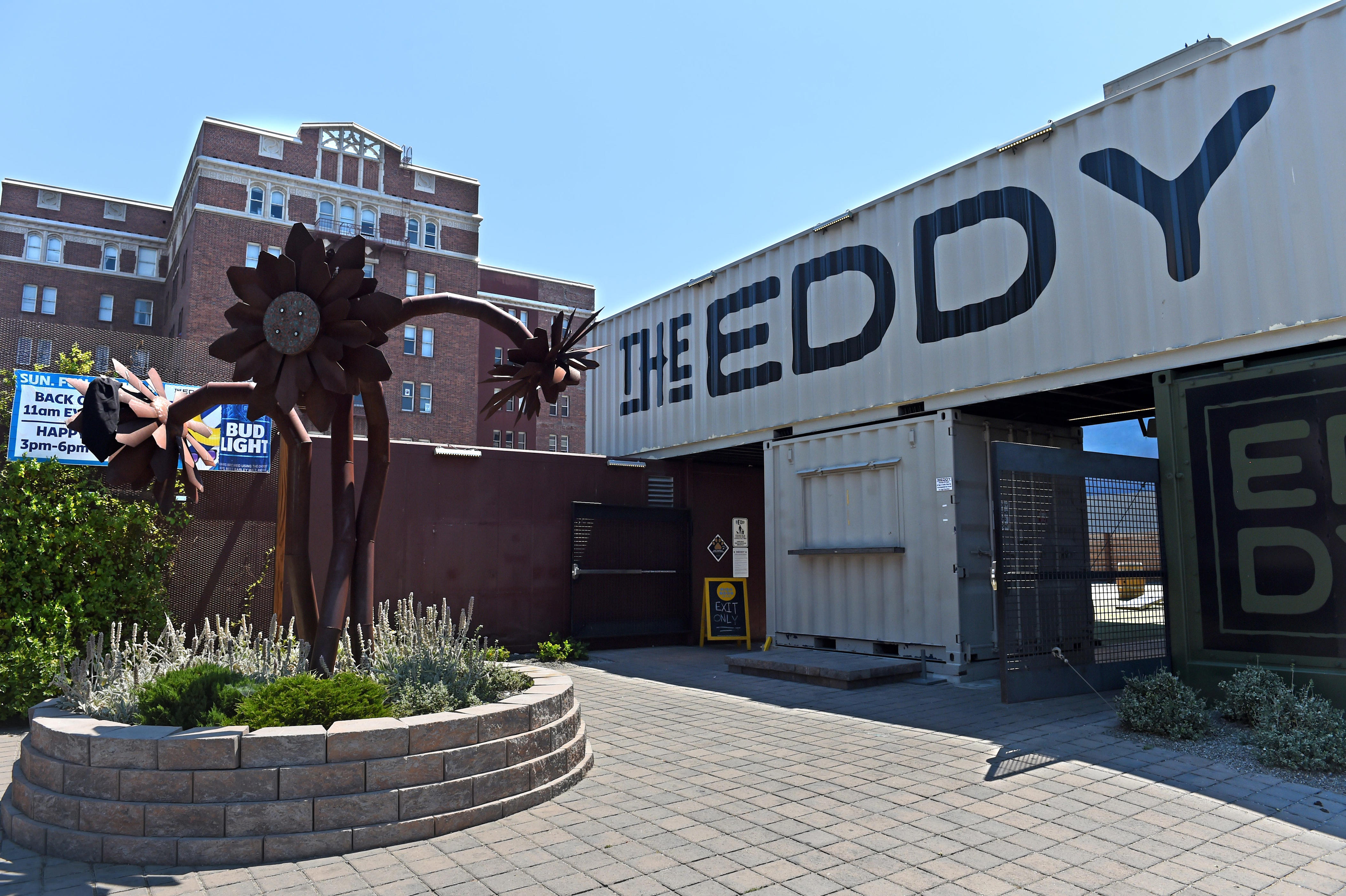 A bar wants to move to Reno City Plaza. Here’s what to know