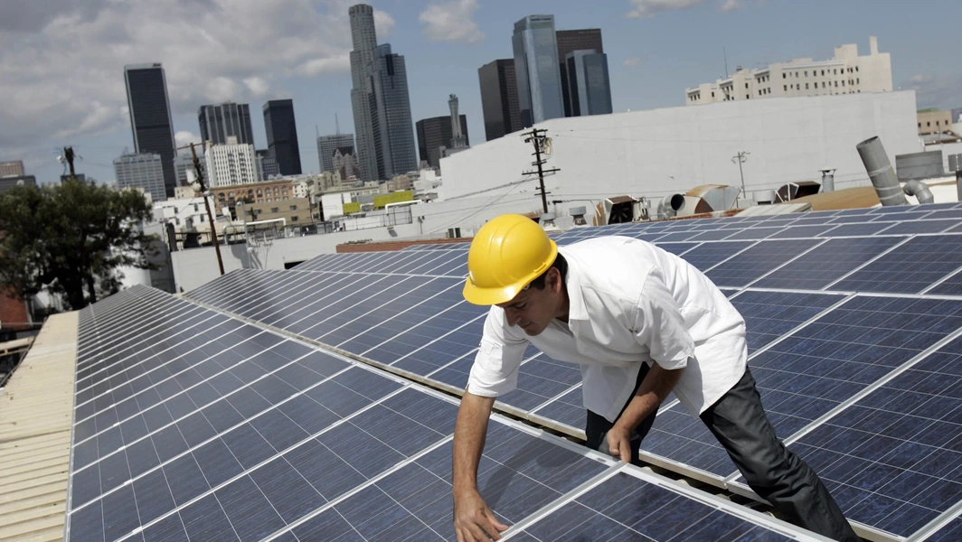 EDF signs 30-year solar deal to supply Los Angeles