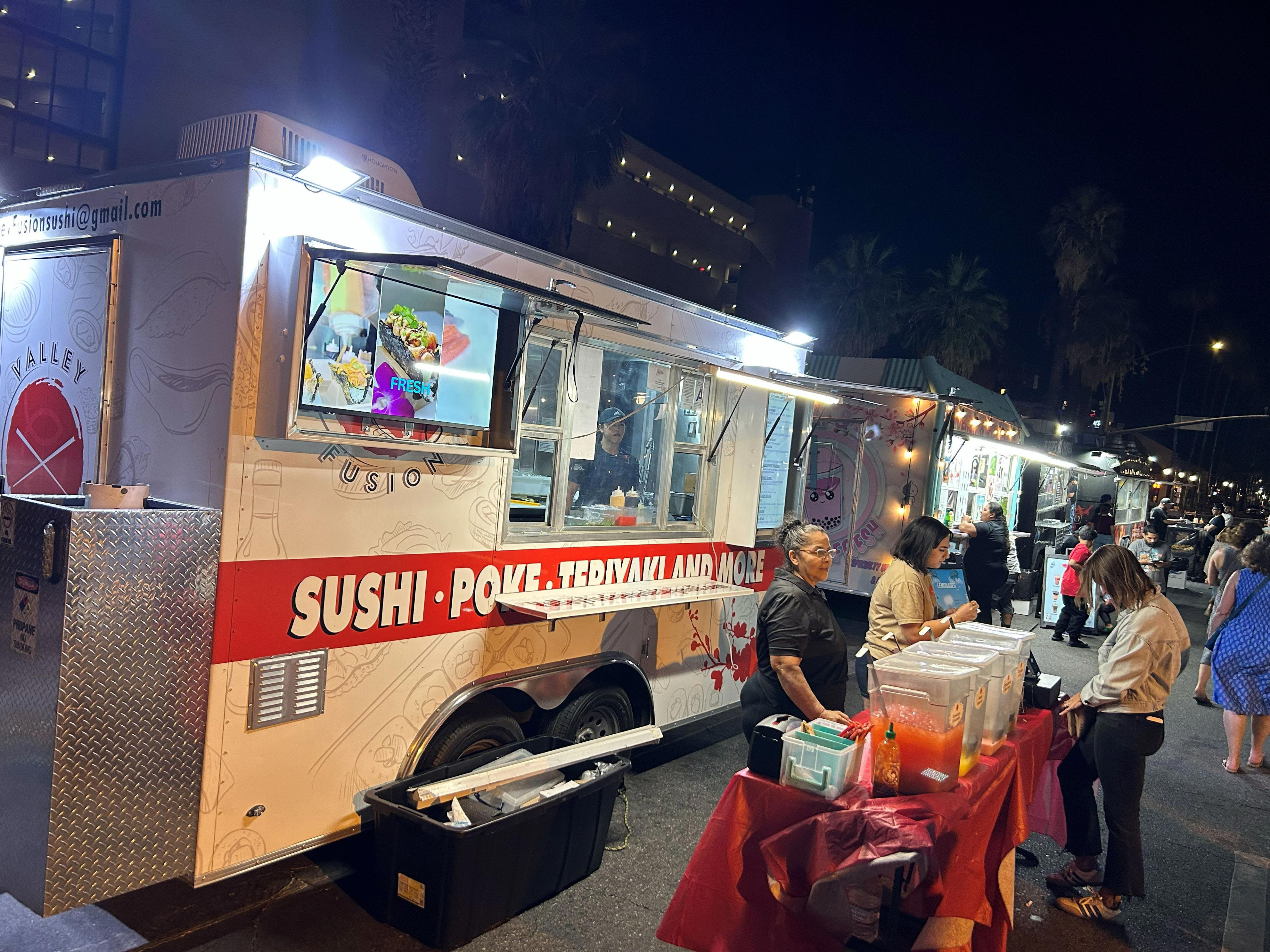 What's your favorite food truck in the Palm Springs area? Vote here