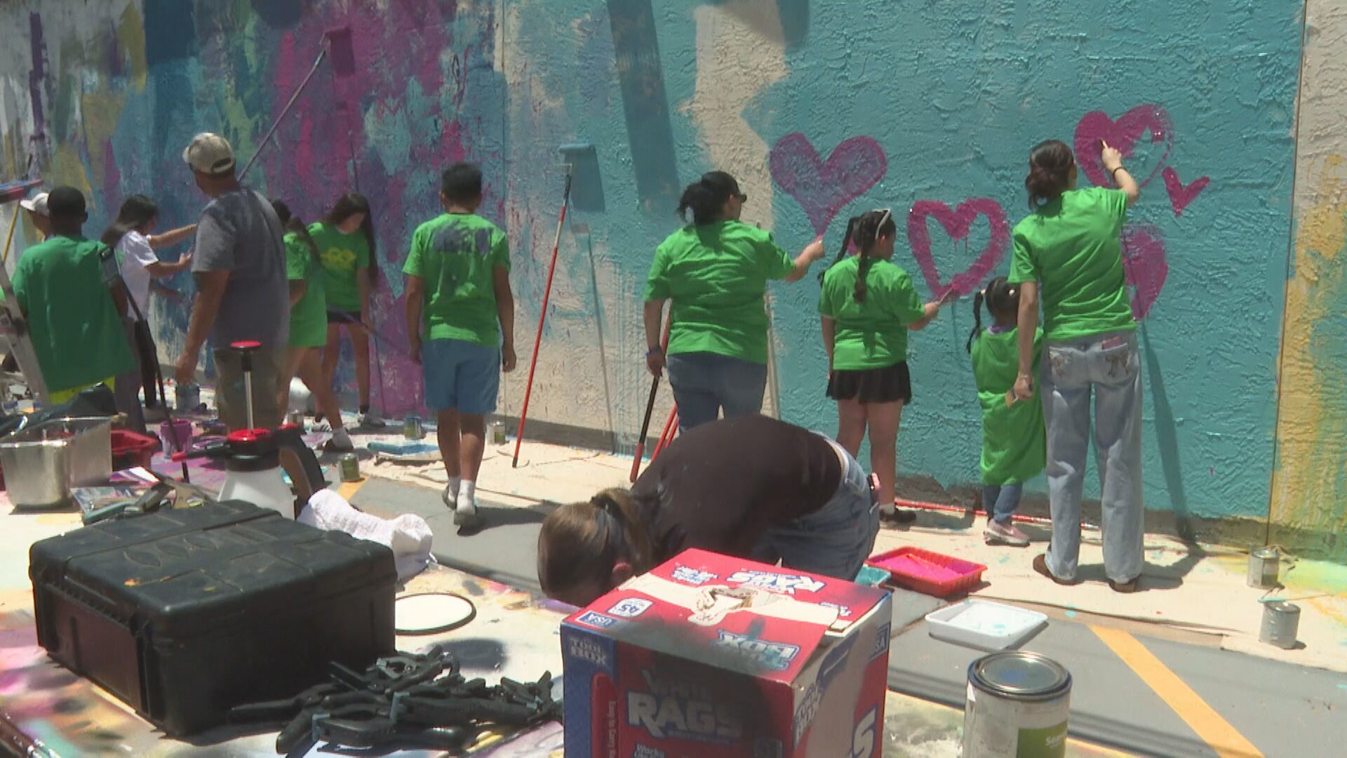 Local non-profits are hosting a Community Paint Day all week long