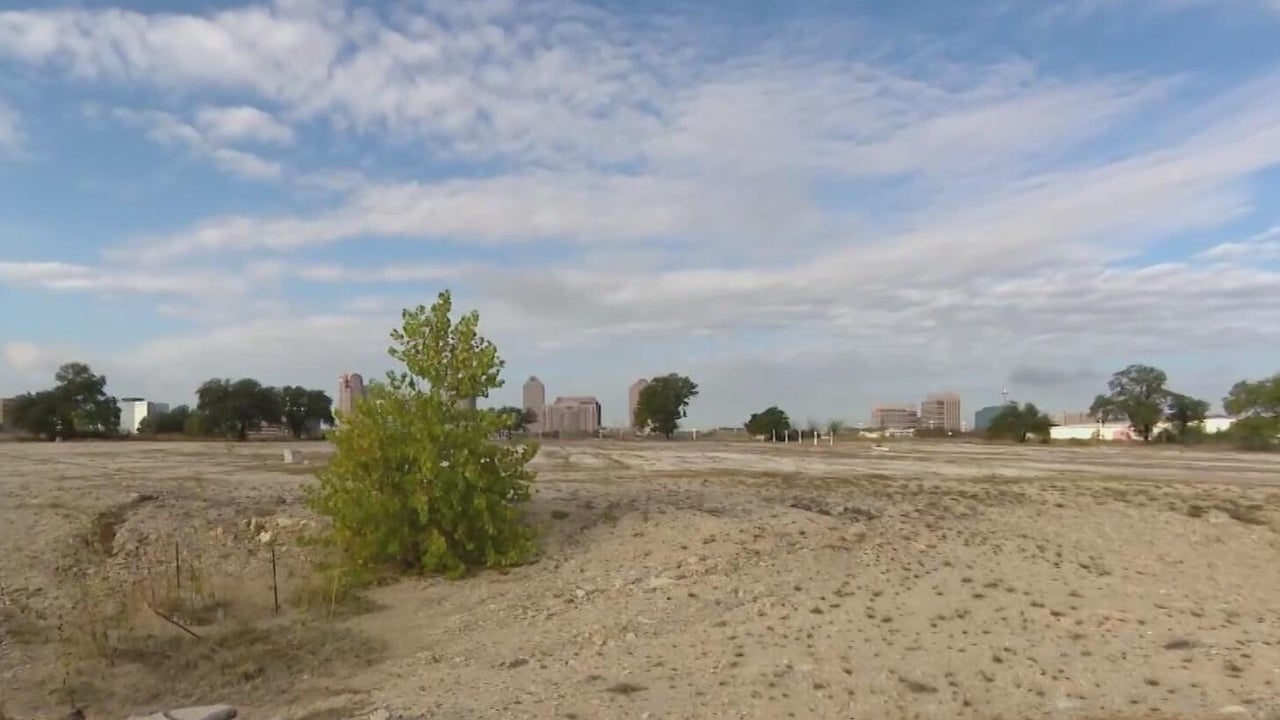 Mavs may build new arena at old Valley View Mall site