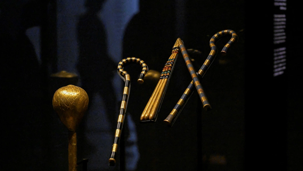 Rare zircon find intensifies debate over King Tut's 'alien glass'