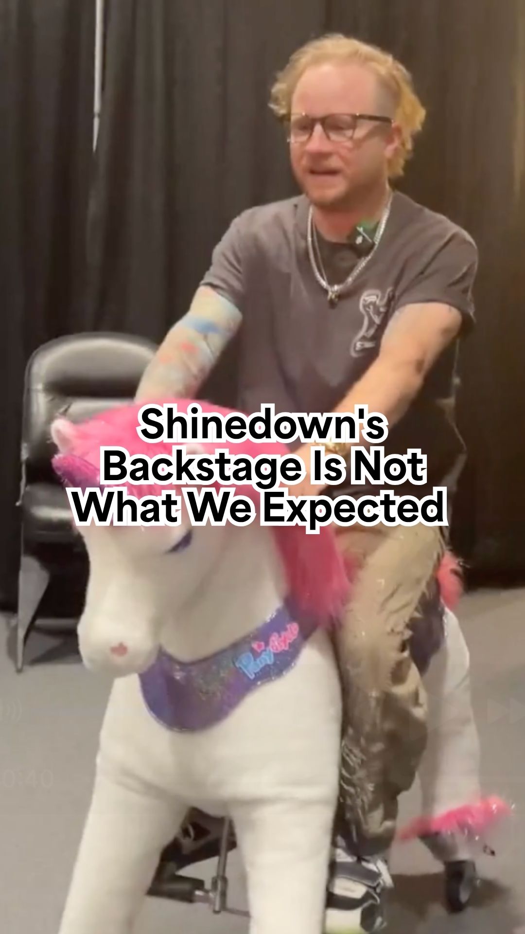 Shinedown's backstage is not what we expected