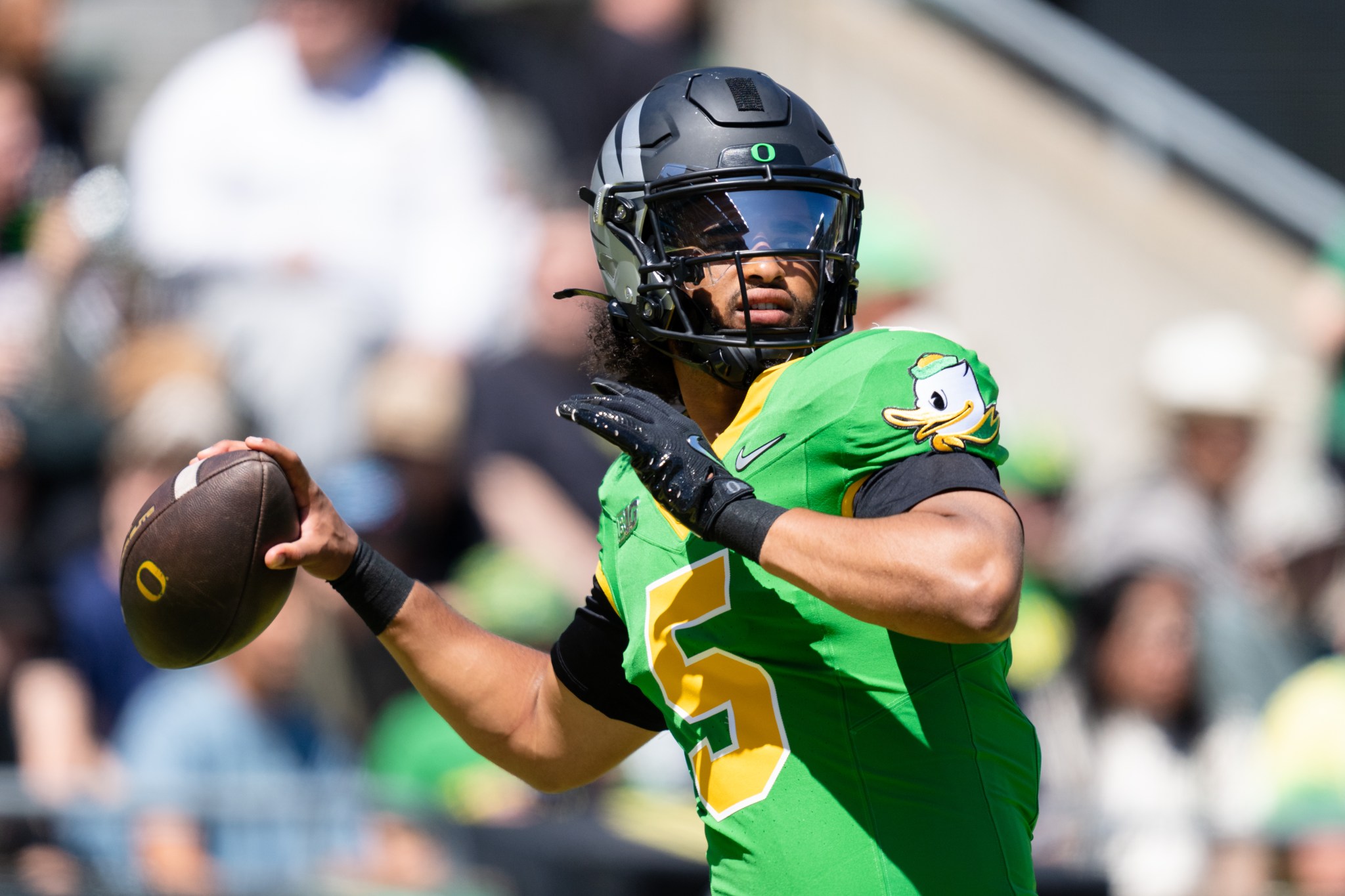 Cover athletes for EA Sports 'College Football 27' revealed