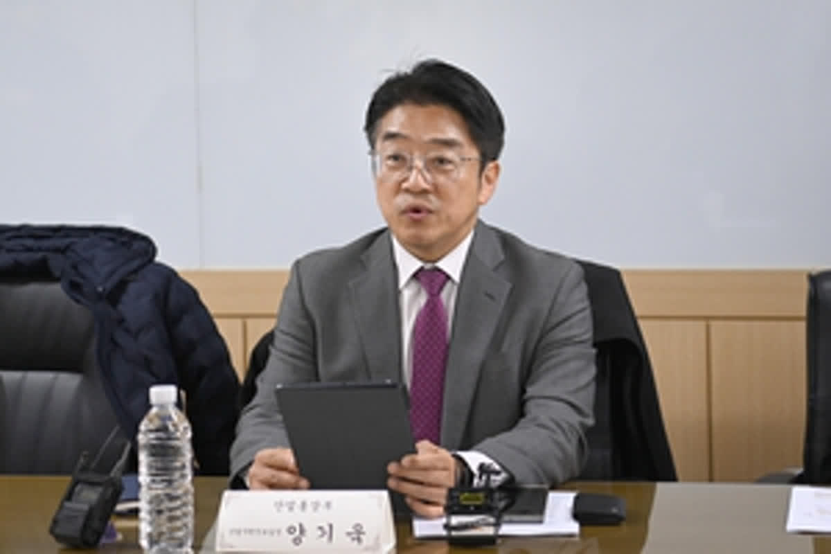 산업부, '비철금속의 날' 개최…조인래 LS MnM 팀장 등 유공자 18명 표창