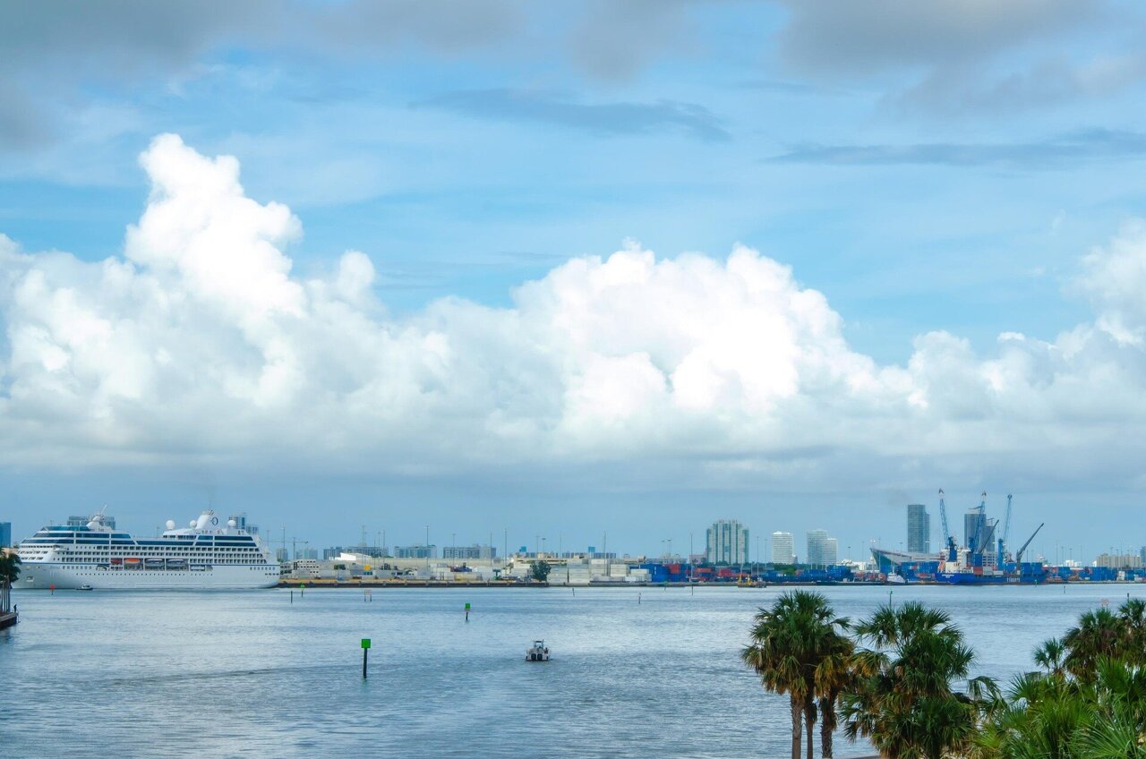 Two decades of data show that climate change is transforming Biscayne ...