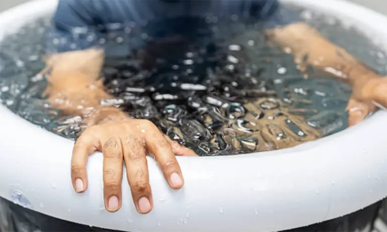 What should you look for when buying a home cold plunge?
