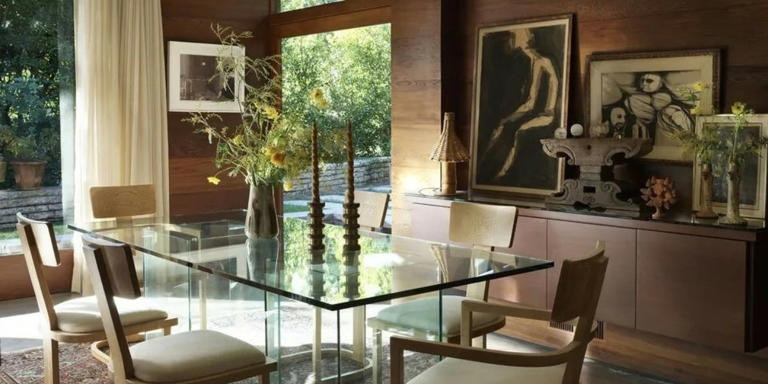 La actriz Dakota Johnson pone a la venta su icónica casa de Hollywood ...