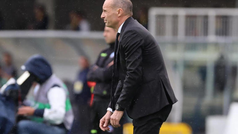 Max lo aspetta. Allegri toglie un calciatore del Napoli dal mercato in ...