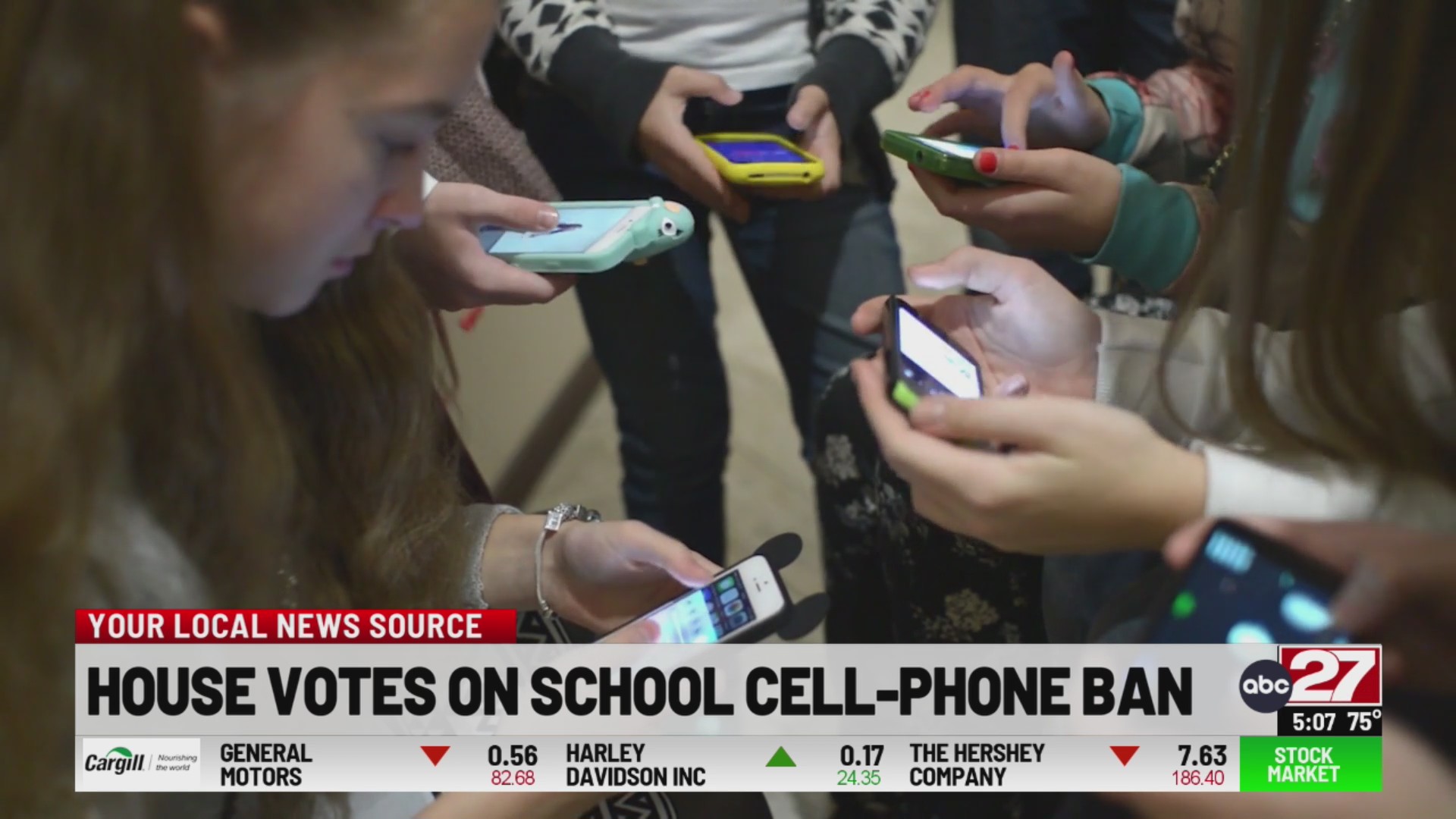Pennsylvania House passes school cellphone ban