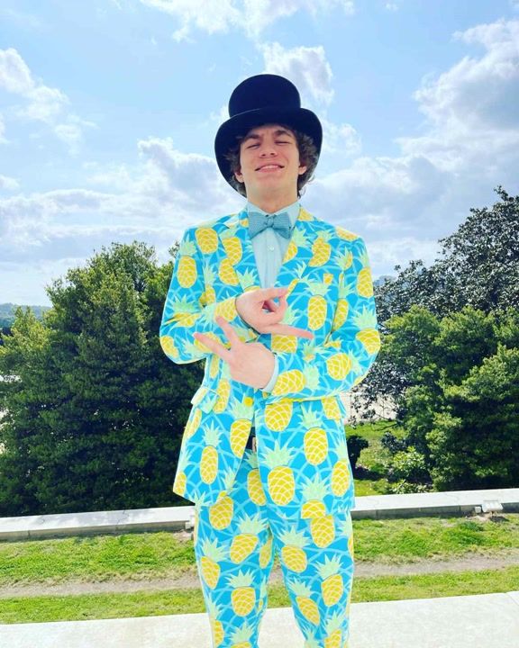University of Maryland hockey player shared suicide note on Instagram ...