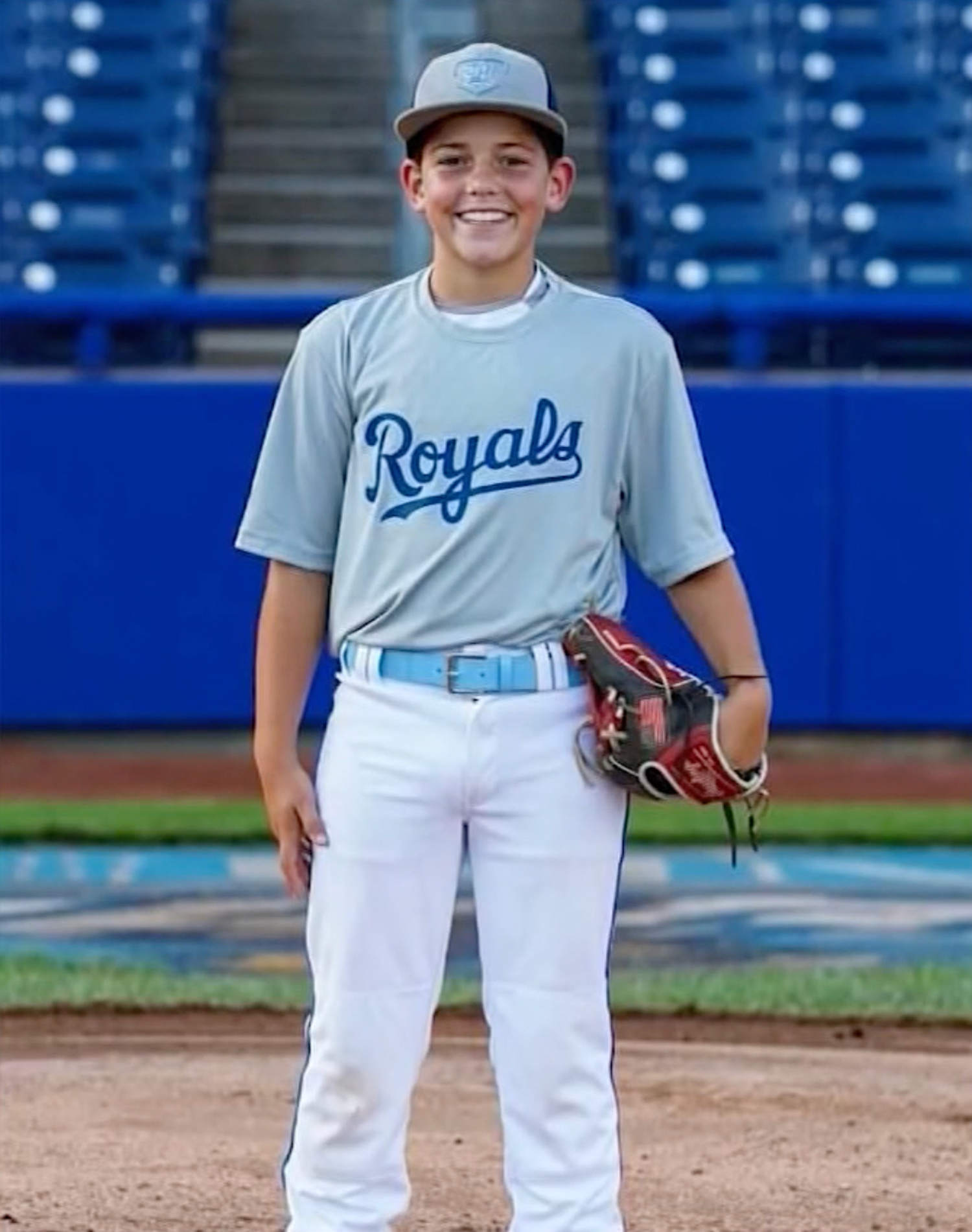 12-year-old New Jersey boy in critical condition after baseball strikes ...