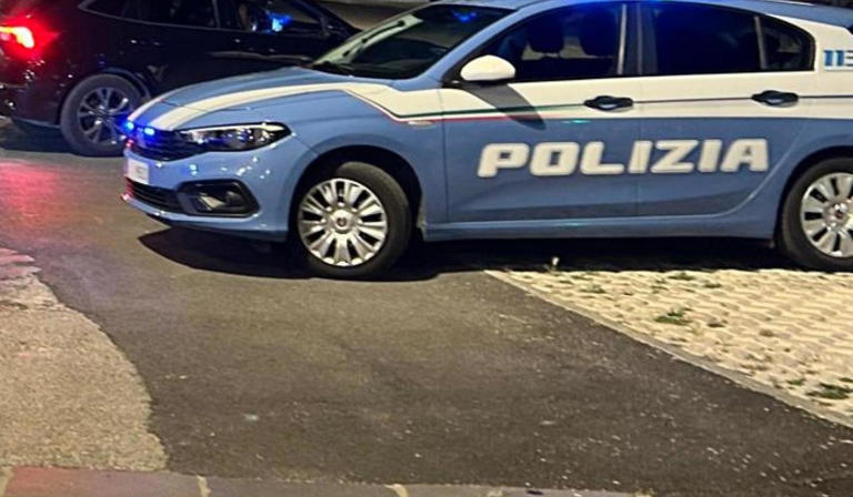 Botte e ferita con un coltello dopo un incidente stradale, una denuncia