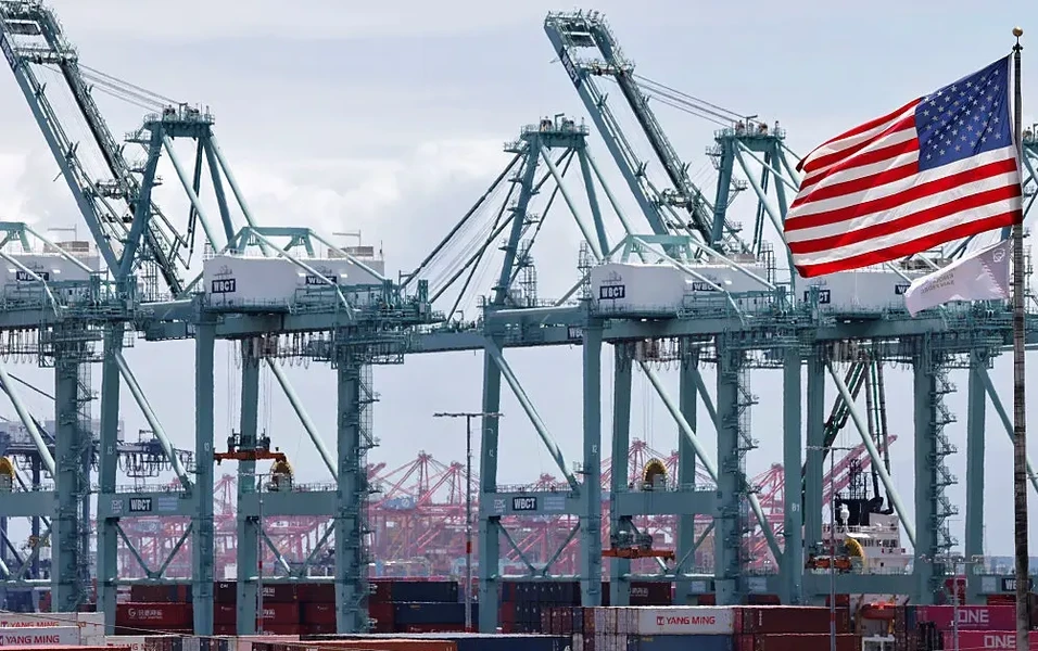 Trump appeals order widening tariff refunds to all importers