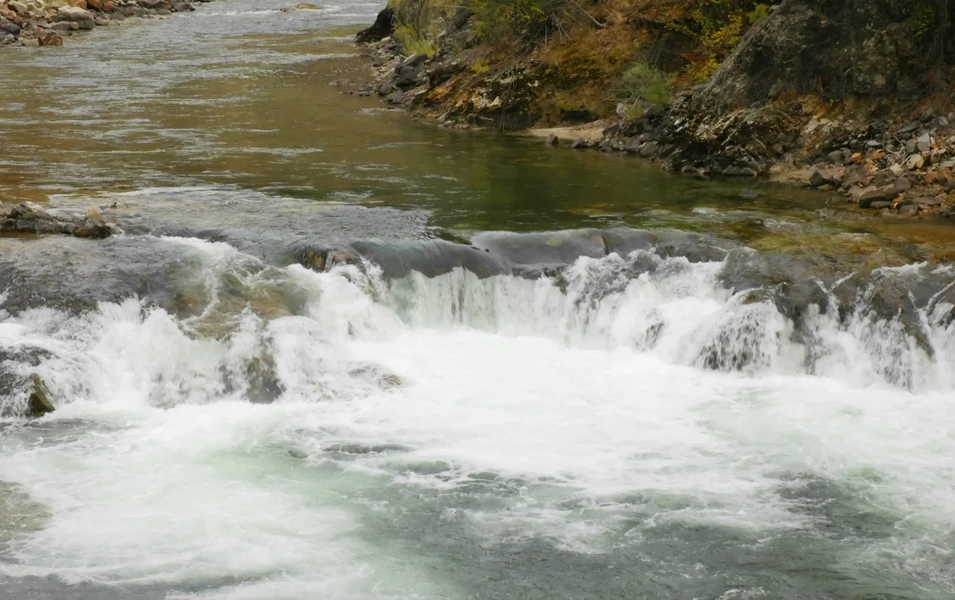 Pickup recovered from Payette River after Highway 55 crash