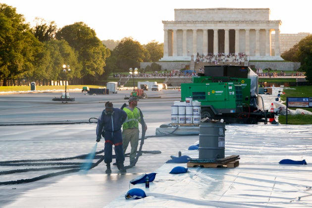 Trump is spending millions to paint reflecting pool blue. It will ...