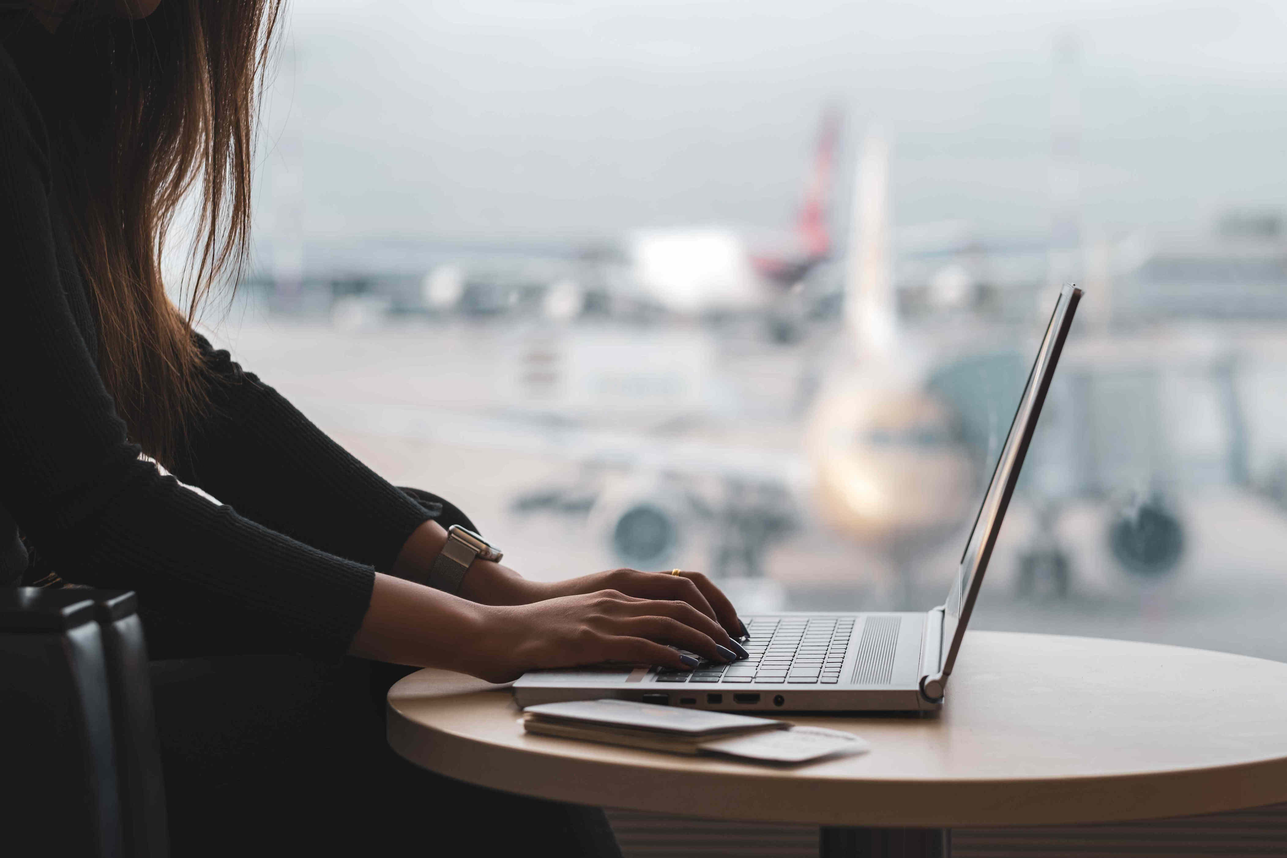 More than 60% of travelers do this risky activity while traveling