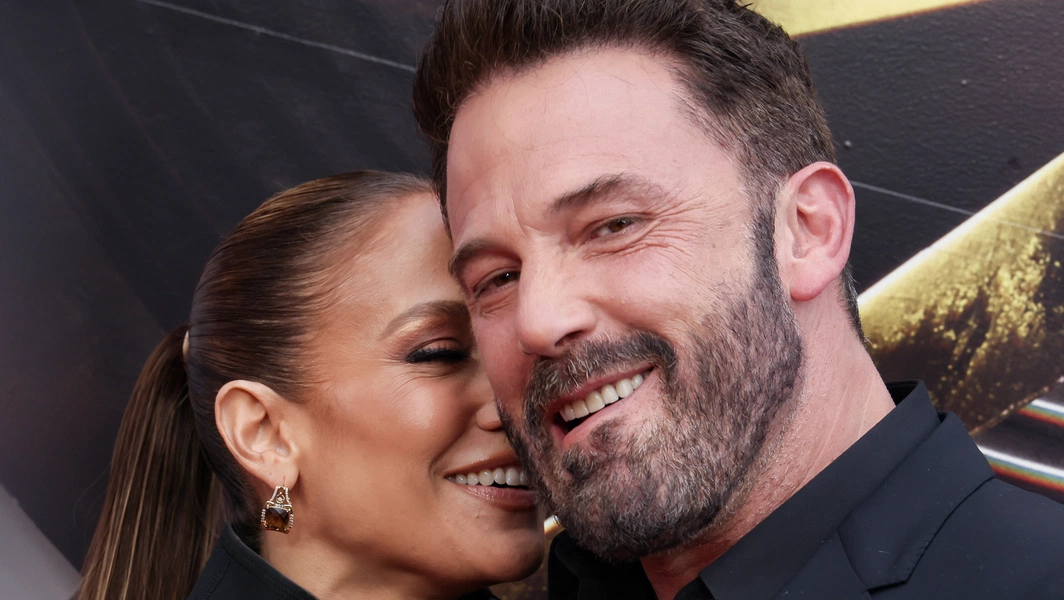 Jennifer Lopez alters tattoo to remove Ben Affleck's name