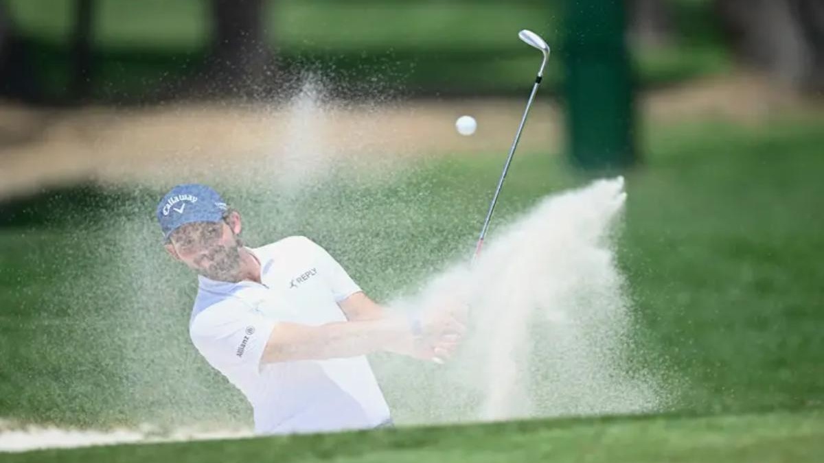 Golf pro loses tournament by one stroke after brutal slow play penalty ...