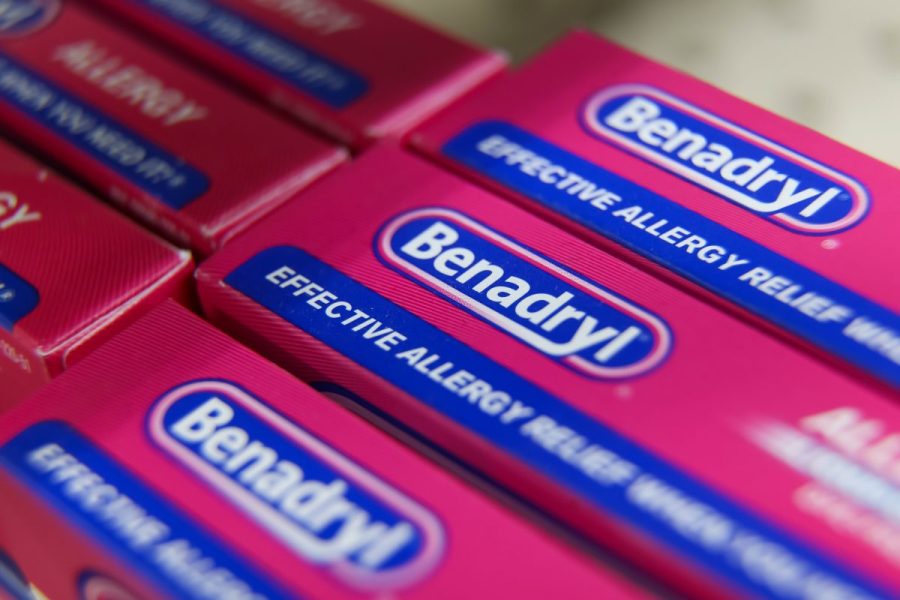Doctors issue warning over reemerging 'Benadryl Challenge' that's ...