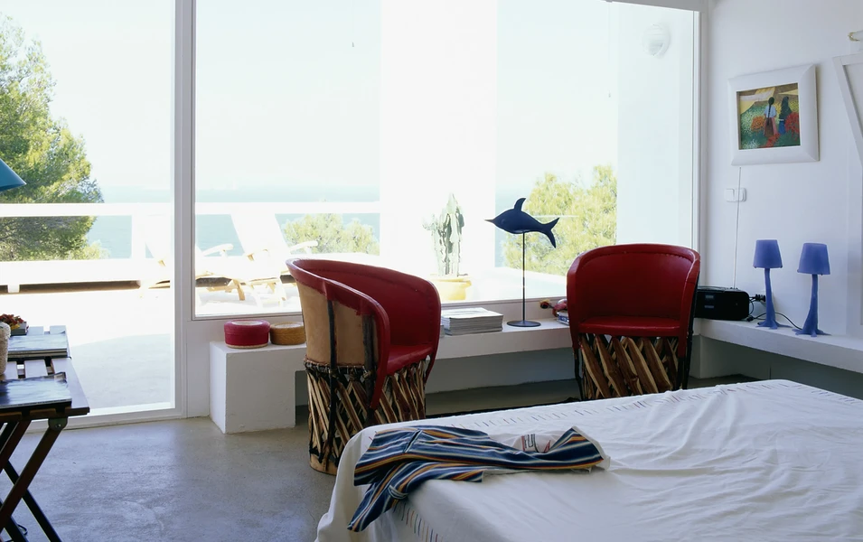 Designers predict warm, cocoon-like bedrooms will define 2026