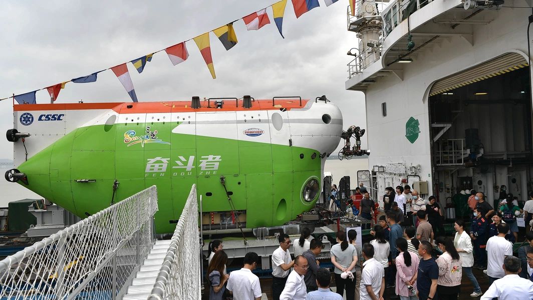 Chinese team finds 32 thriving species in deepest ocean trenches