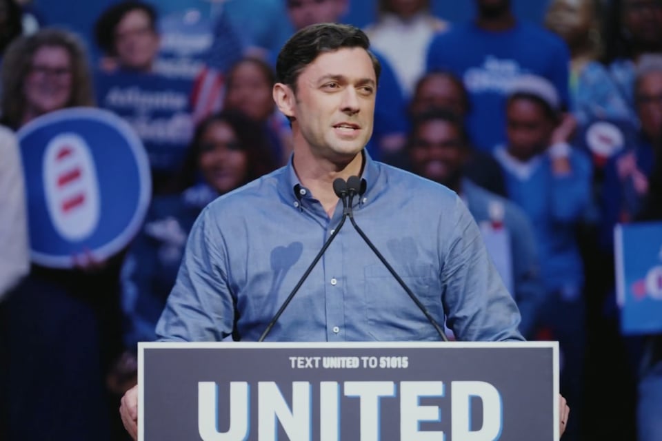 Jon Ossoff destroza a Trump por su maratón de publicaciones en redes