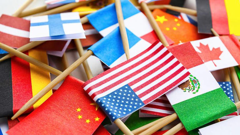 See America's most spoken languages by state (after English and Spanish)