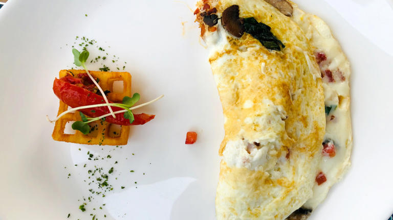 Can eating egg whites every day lower high blood pressure? What we know