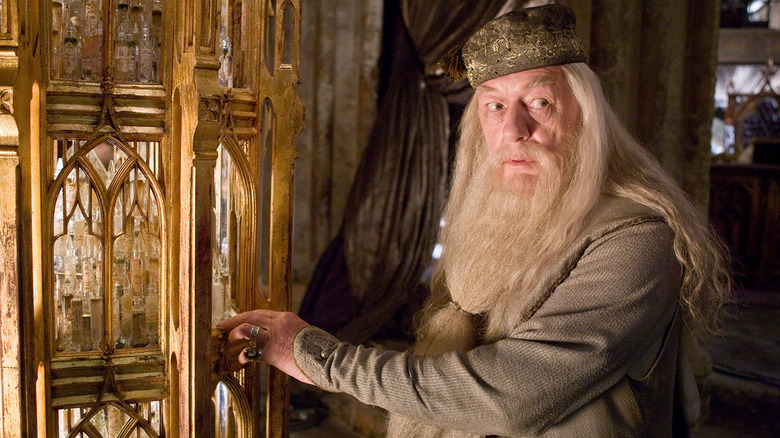 Harry Potter: Was Dumbledore a good mentor or a borderline villain?
