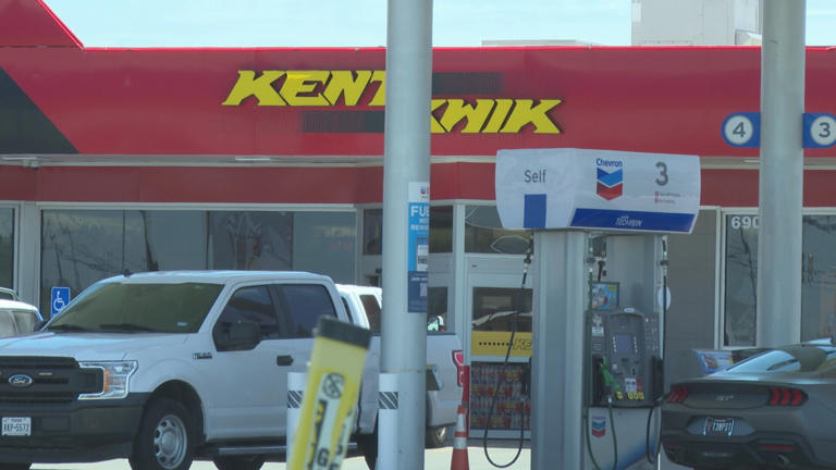 Odessa police search for masked man who robbed Kent Kwik
