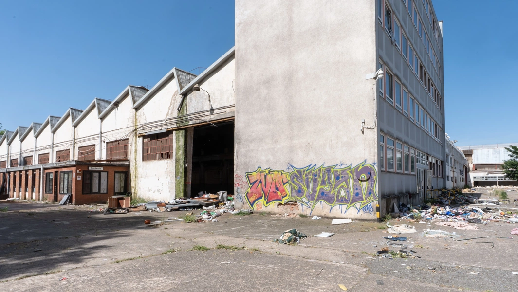 Global factory closures and industrial transformations