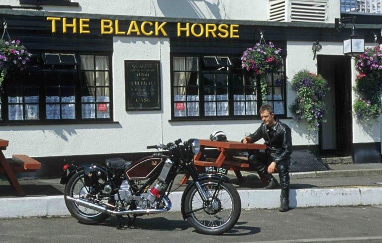 The Scott Flying Squirrel is an obscure British throwback