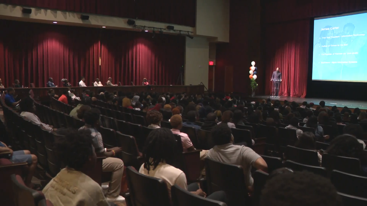 DeKalb County kicks off its youth summer internship program