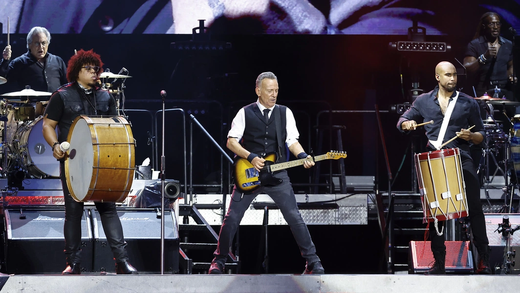 Springsteen’s sold-out protest festival contrasts Trump concert collapse