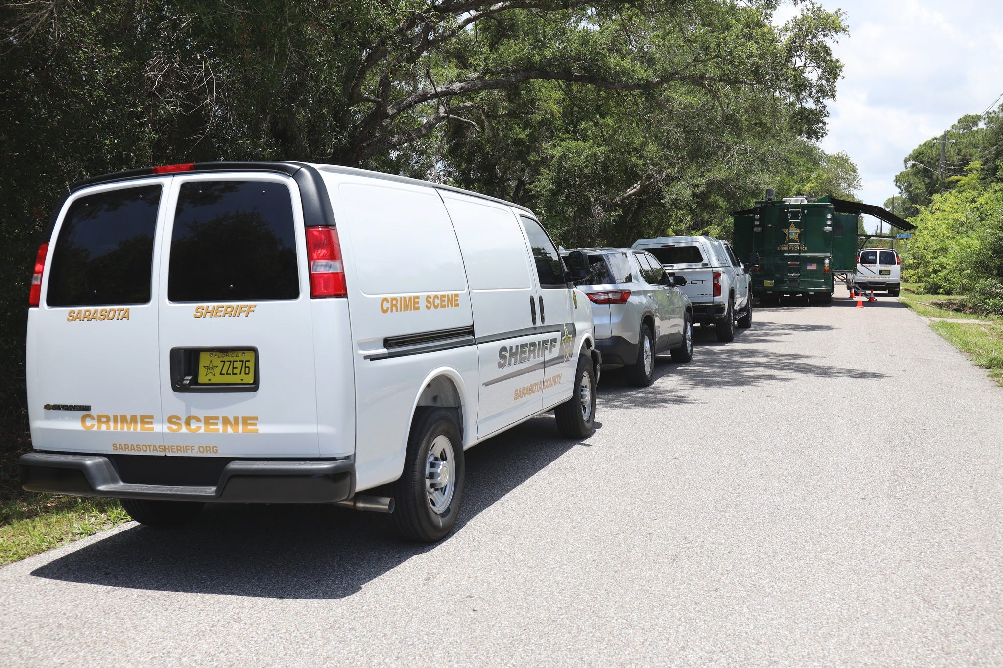 Human skeletal remains found in Sarasota woods
