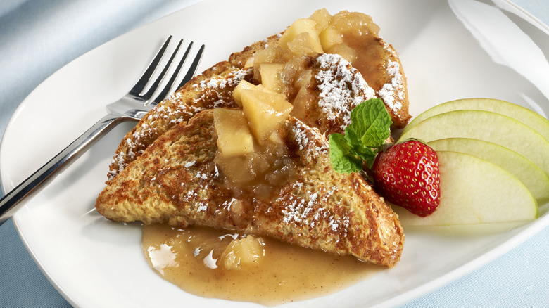 The ultimate ranking of chain restaurant French toast