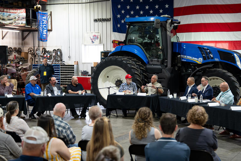 RFK Jr. visits Wisconsin dairy farm with Rep. Derrick Van Orden