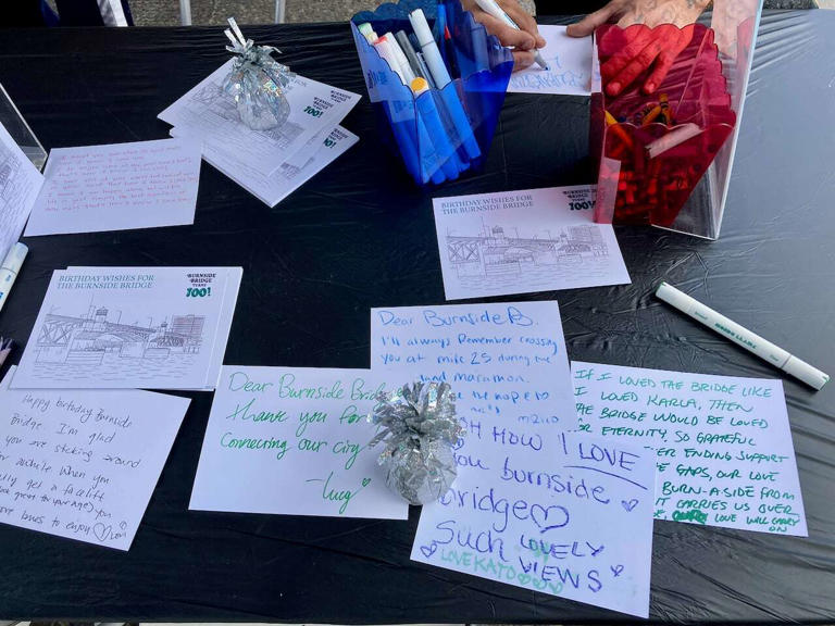 Burnside Bridge celebrates 100 years with picnic, music – and love letters