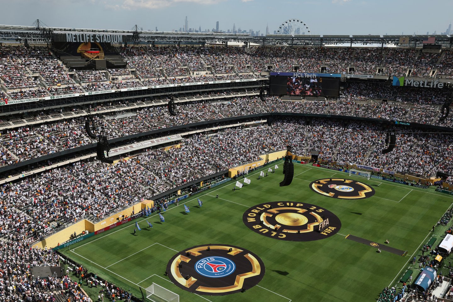 O grande palco da final onde chegar não podia ser mais caro
