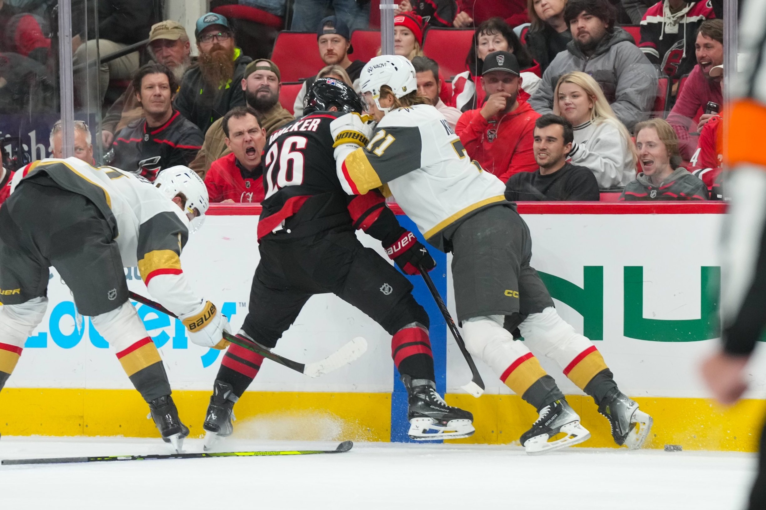 Golden Knights took advantage of Hurricanes’ systems in Game 1