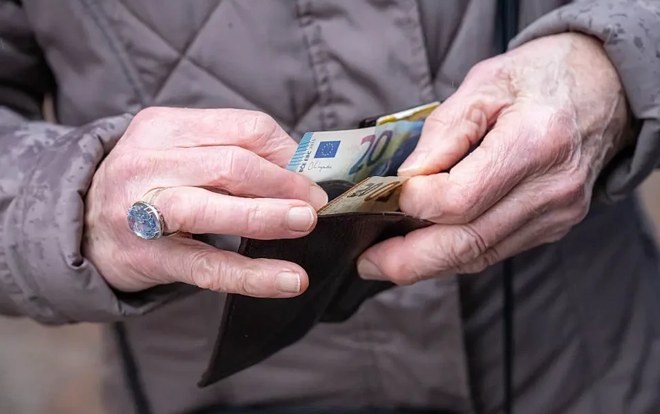 Why your parents’ retirement plan may fail you today
