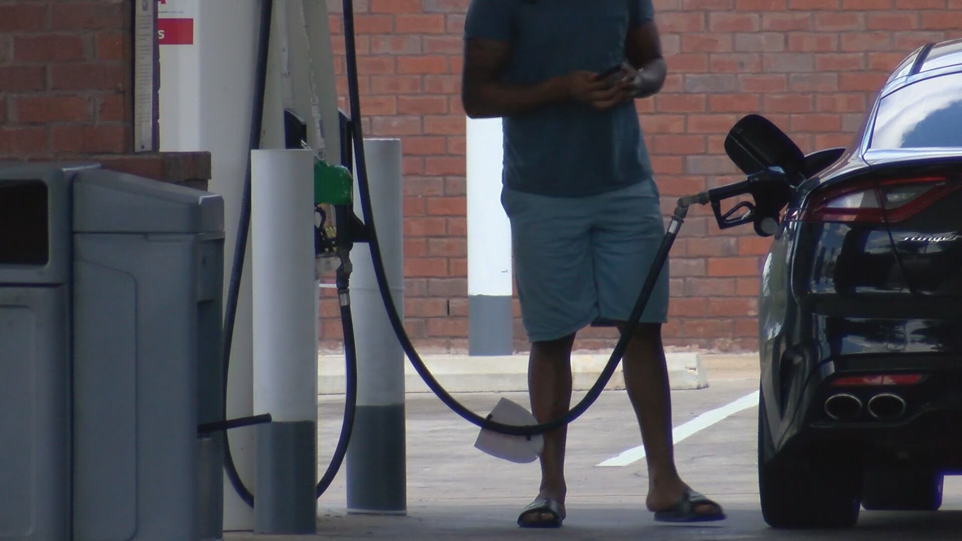 Gas prices on the decline: What determines the cost, and what can make ...