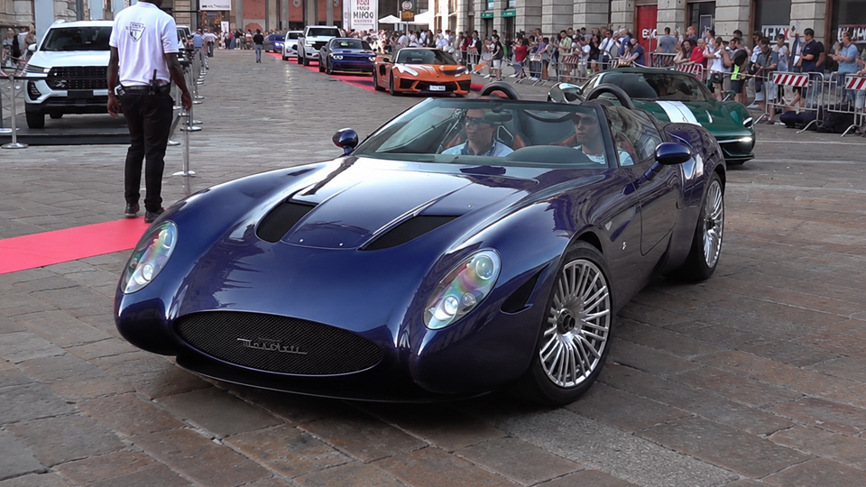 Maserati Mostro Coupe V8 Sound Naturally Aspirated Action