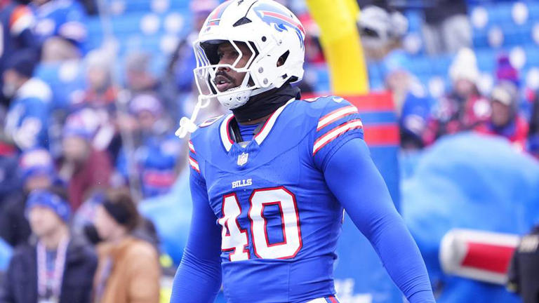 After blockbuster NFL trades, CJ Gardner-Johnson urges Bills to sign ...