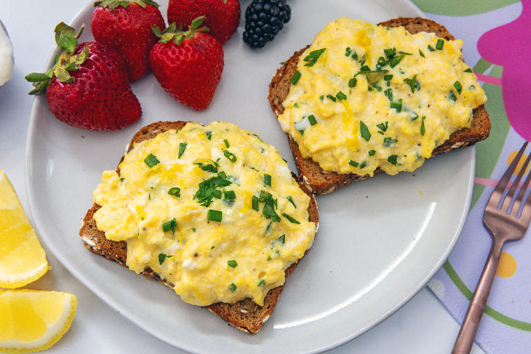 Ricotta eggs