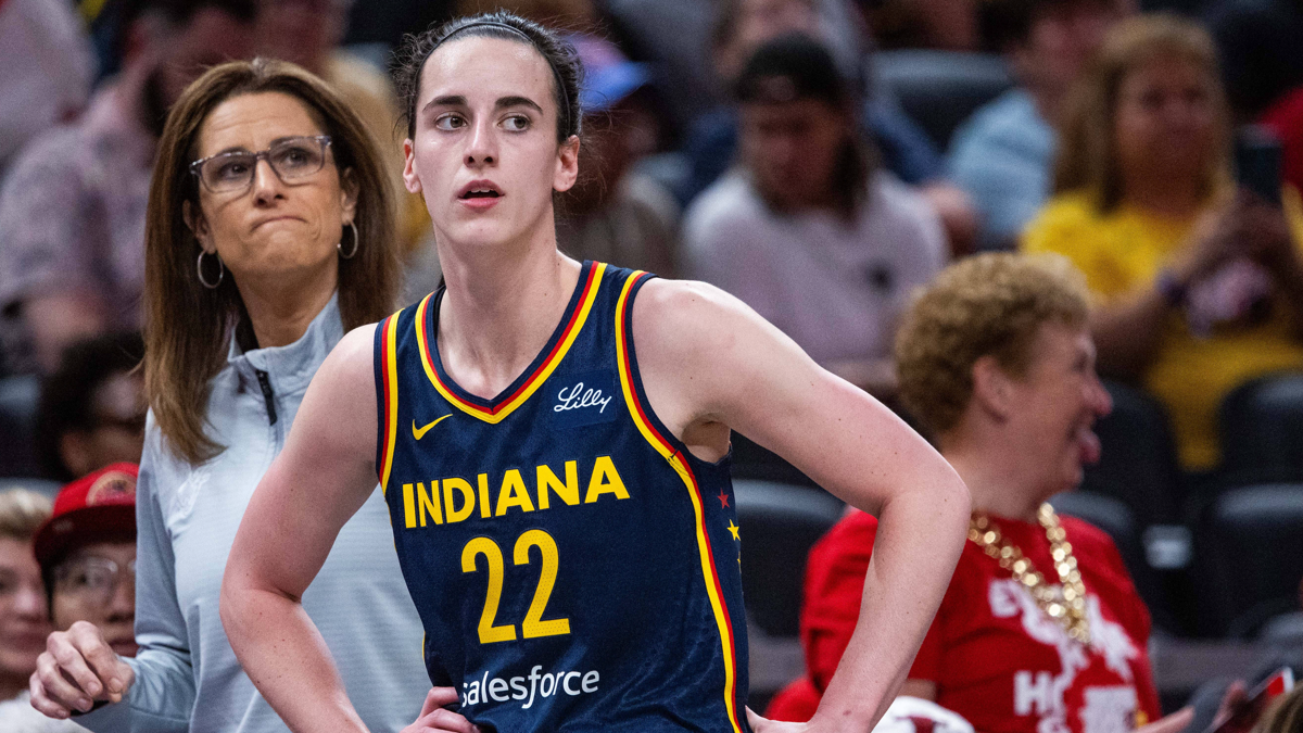 Indiana Fever's Caitlin Clark makes WNBA history against Mercury